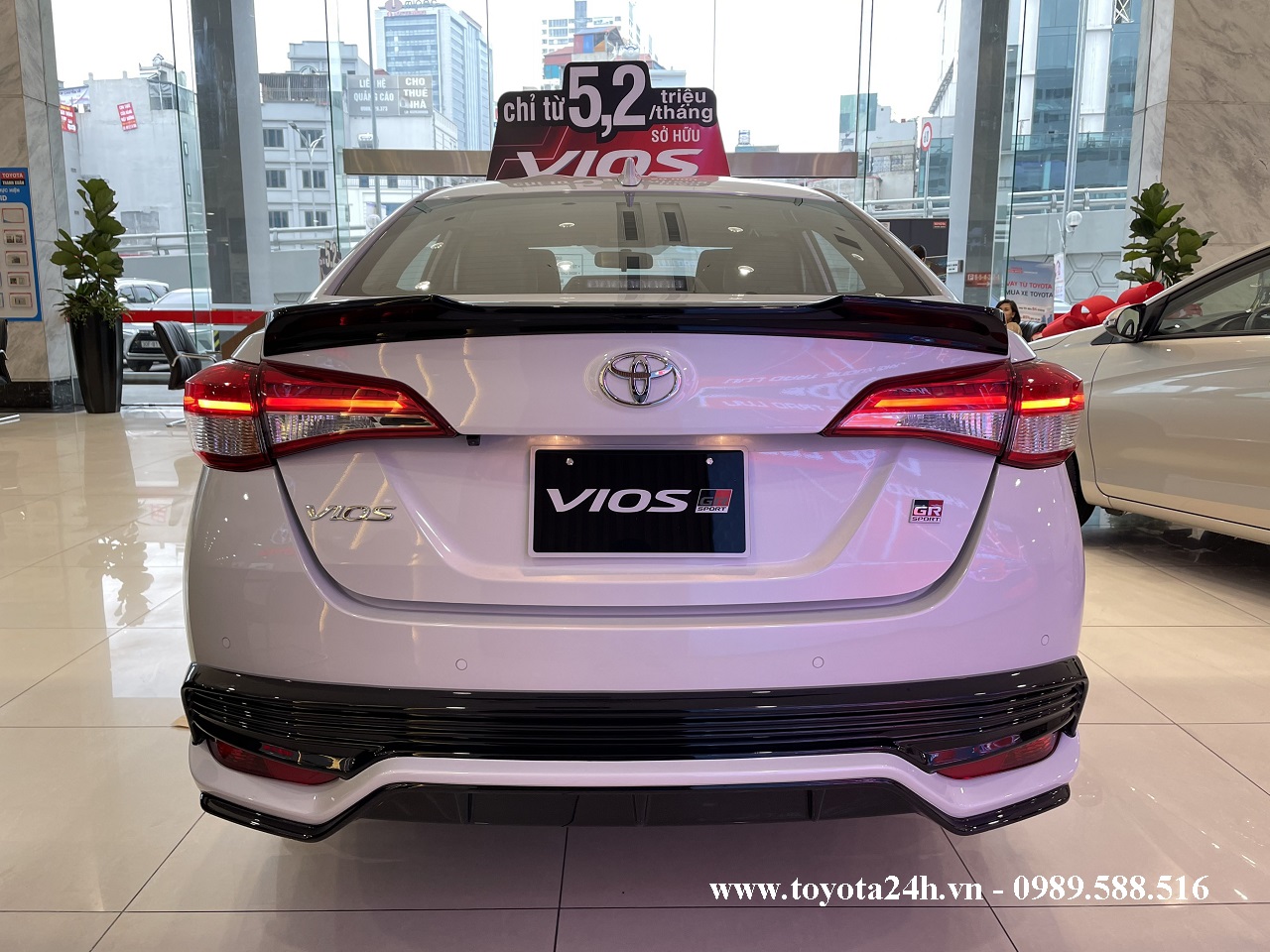 Toyota Vios 1.5GR-S 2022 Màu Trắng Ngọc Trai | Bảng Giá Xe | Hình Ảnh ...