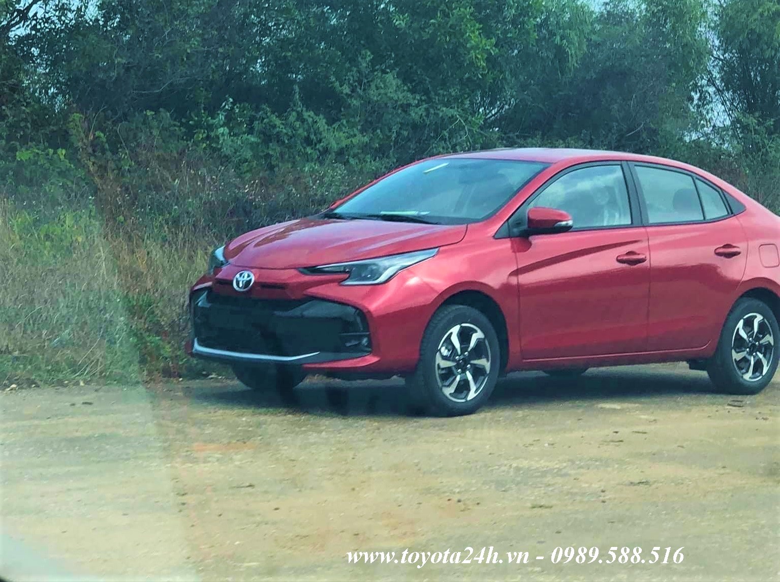 Trên Tay Toyota Vios 2023 Phiên Bản Mới Tại Việt Nam Sắp Ra Mắt Giá Rẻ ...